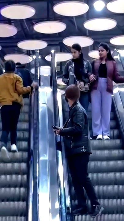 Slaping Prank 😂on Public Relationsprankinindia Shortsfeed Viral