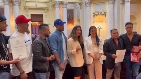 Rosselli Amuruz Y Su Debilidad Por Las Fiestas Estos Son Los