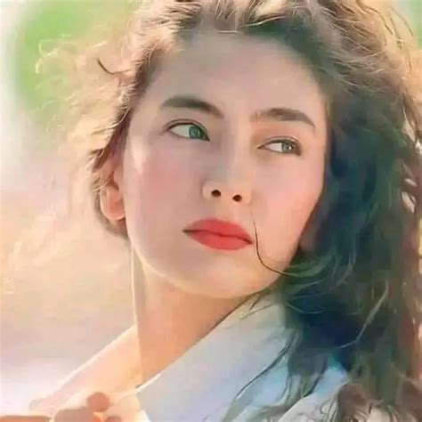 وبشر الصابرين متابعينإشارة Facebook
