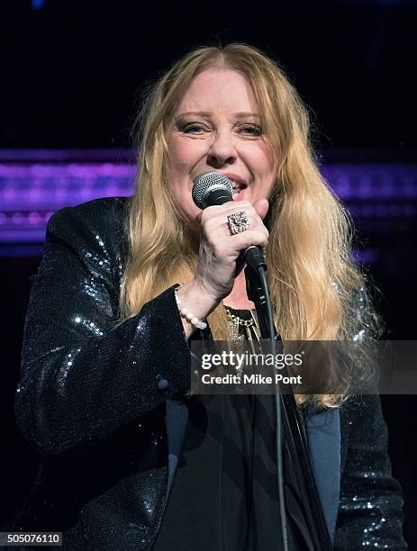 Bebe Buell Photos And Premium High Res Pictures Getty Images