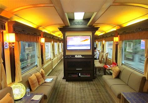 Wisata Menggunakan Kereta Kenali Tipe Kelas Kereta Indonesia Ini My