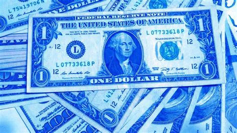 El Dólar Blue Sigue Sin Control Cuánto Debería Valer Según El “gurú