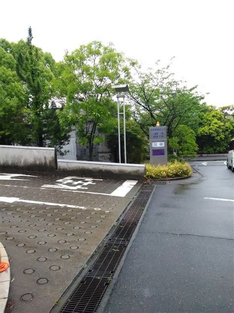 鹿児島県庁一般北駐車場 鹿児島県鹿児島市鴨池新町 公共駐車場 Jリーグの試合で利用しました。 グルコミ