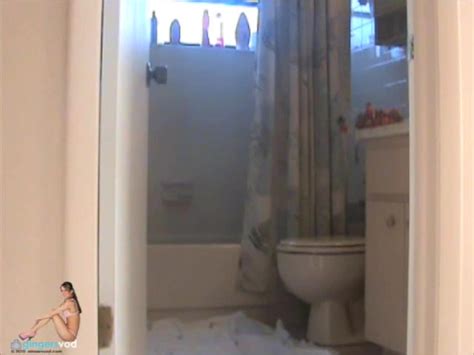 G1ngerModel Nude IceCream G1ngerModel Nude IceCream