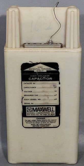 maxwell general atomics cat 31166 06 uf 100 kv high voltage capacitor