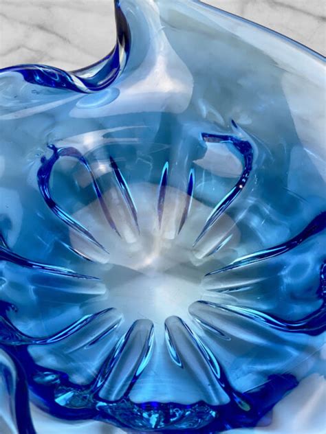 Mid Century Italian Murano Blue Spiraled Art Glass Centerpiece Bowl