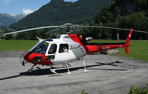 Eurocopter AS 350 - Medienwerkstatt-Wissen © 2006-2025 Medienwerkstatt