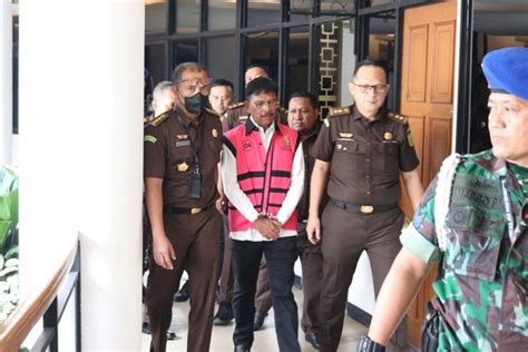 Johnny Plate Tersangka Dan Politikus Nasdem Di Pusaran Korupsi