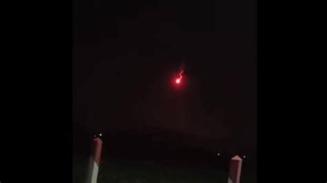 Meteor Jatuh Di Cirebon Fenomena Bola Api Dan Dentuman Keras Simak Penjelasan Bmkg Hingga Brin