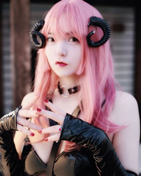 Venusangelic Dont Be Afraid To Accept Your Dark Side Without