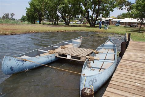 Ropes And Poles Canoe Catamaran