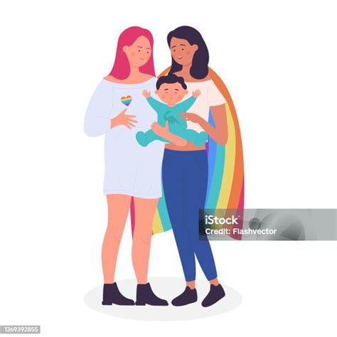 입양된 어린 아이를 안고 있는 성소수자 가족 가족에 대한 스톡 벡터 아트 및 기타 이미지 가족 동성애자 아기 Istock