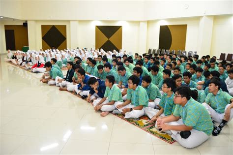 Foto Category Sosialisasi Covid 19 Di Madrasah Pembangunan Uin