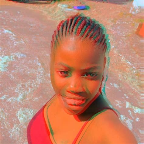 Imange Courtney Youtube