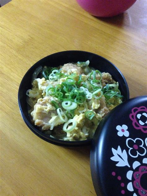 唐揚げの卵とじ丼 By Kyotoayabe 【クックパッド】 簡単おいしいみんなのレシピが346万品