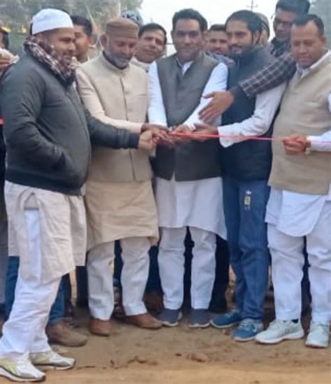कलियर विधायक हाजी फुरकान का विरोधियो के मुँह पर तमाचापीएचसी केंद्र का