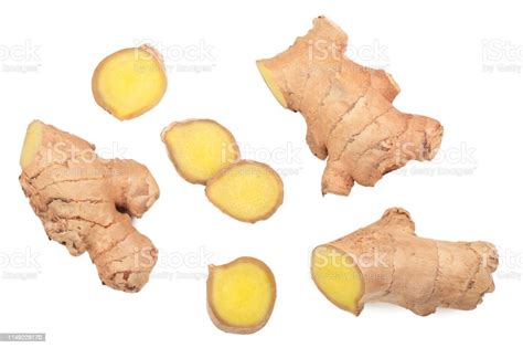 신선한 생강 뿌리와 슬라이스 흰색 배경에 고립 평면도 플랫 레이 0명에 대한 스톡 사진 및 기타 이미지 0명 3가지 개체 갈색 Istock
