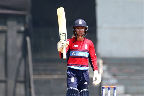 Danielle Wyatt Shaping Women S Cricket With Skill And Determination