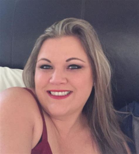 Sugar Mummy Whatsapp Numbers Chat With Sugar Mummy Online Now Can