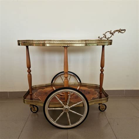 Количка за сервиране Antique Boutique