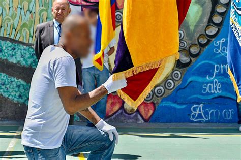 Internos Del CPPL Pichincha N Participaron En Ceremonia Del Juramento A La Bandera SNAI