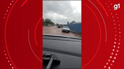 Tempo muda chegada de chuva granizo e vento forte em várias cidades de MS Mato Grosso do