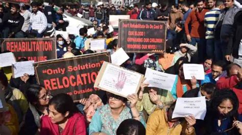 Kashmiri Pandit Employees Suspend 310 Day Strike Demanding Relocation