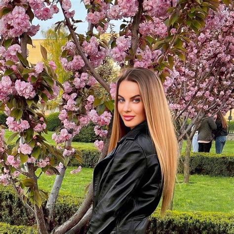 Gorgeous Girl Julia Yrs Old From Sumy Ukraine I M Glad If You