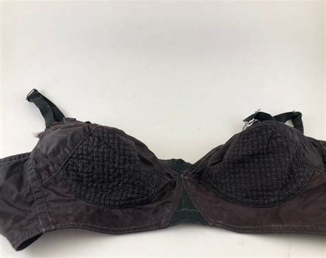 Vintage Black Bra Small Torpedo Tit Pointy Cup Shape As Is Fashion Designer Brassiere Pattern