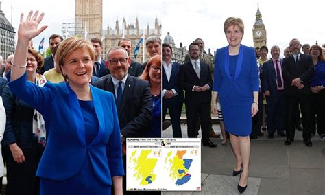Nicola Sturgeon Calls For Brexit Talks To Be Delayed Daily Mail Online