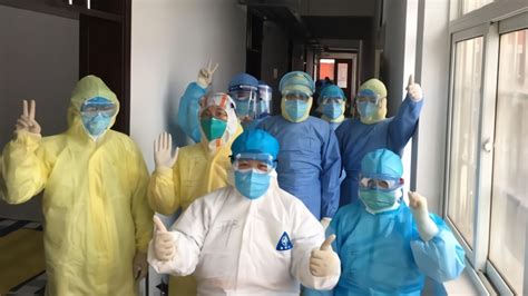 逆行者日记烟台山医院林生：一人看7层楼，几趟下来就虚脱了凤凰网视频凤凰网