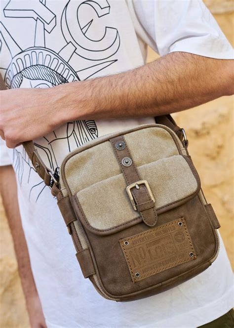 Pin En Bolsos Bandoleras Hombre