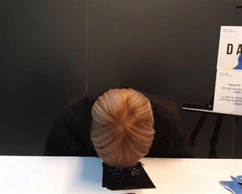 더쿠 팬한테 자만하지 말라는 말 들은 강다니엘