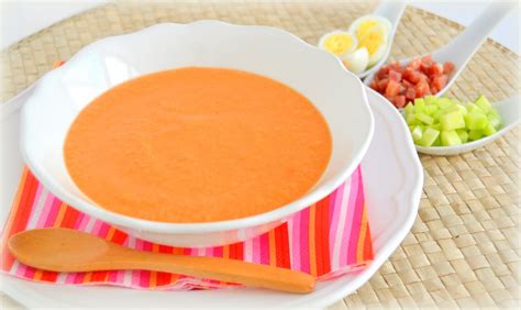 Cocina con Marta Recetas fáciles rápidas y caseras Salmorejo