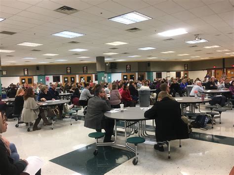 Meredith Norris On Twitter Can You Believe Today Marks 100 Days Until Graduation