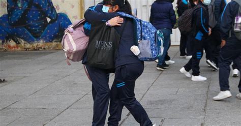 Día De La Bandera 24 De Febrero ¿habrá Clases Esto Dice El Calendario