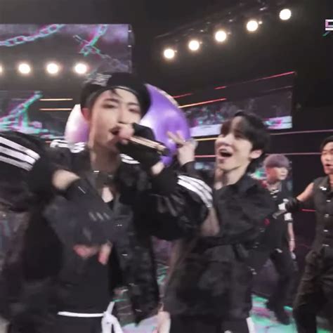 seonghwa source on Twitter 성화 bouncy third win encore rap