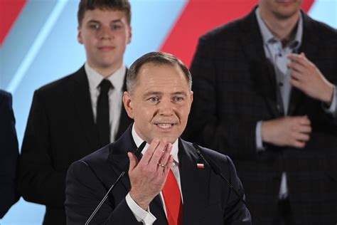 Изборния ден в Полша приключи обявиха първи резултати от Exit Poll Nova
