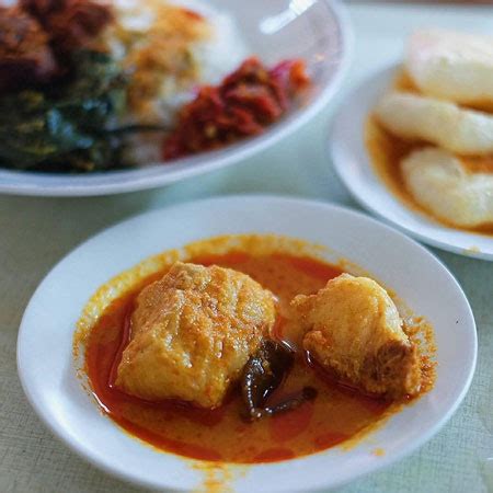 25 Rekomendasi Restoran Padang Yang Paling Enak Di Jakarta