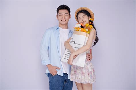 相爱情侣素材 相爱情侣模板 相爱情侣图片高速下载 设图网