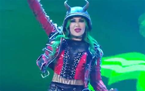 Shotzi Blackheart Finally Gets Her Tank Back On Wwe Smackdown