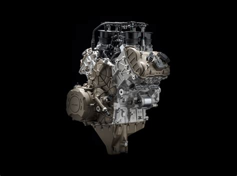 Ducati Desmosedici Stradale Svelato Il Nuovo Motore V4 DDG Magazine