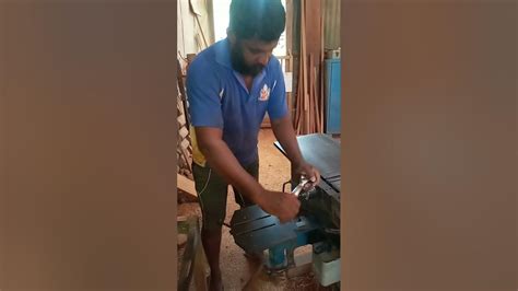 වඩු මැසින් එකේ කටු හයිකරන්න ගලවන්න පුලුවන් ලේසී ක්‍රමයක් හැදුවා චක්