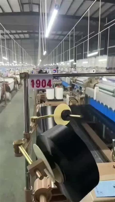 现货平桃斜桃桃皮绒面料110克高密水蜜桃印花底布全涤磨毛布布料 阿里巴巴