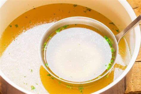 Caldo De Pollo Receta Casera Tradicional