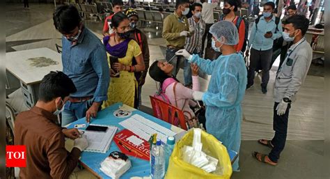 Omicron Might Be Less Severe High Transmissibility Rate Is Worrying