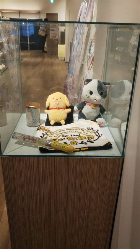 かとうぎ on Twitter スクフェスシリーズの展示にはどうやらラを知らない人も来ているらしいかわいいと言って入って行く人を見