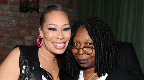 Whoopi Goldbergs Daughter Grew Up To Be Stunning