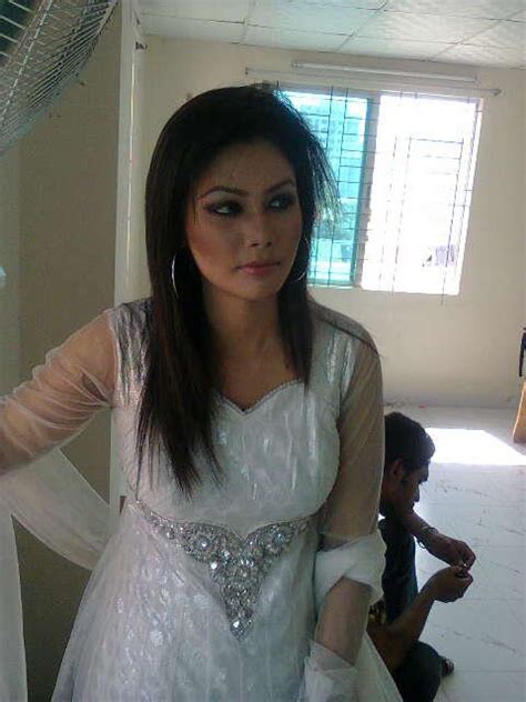 Largest Entertainement News And Photo Site In The World Bangladeshi