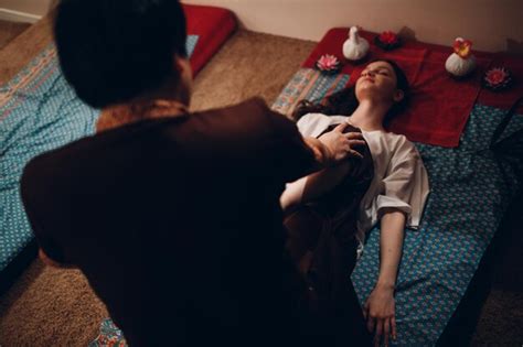Premium Photo Thai Man Making Classical Thai Massage Procedure To